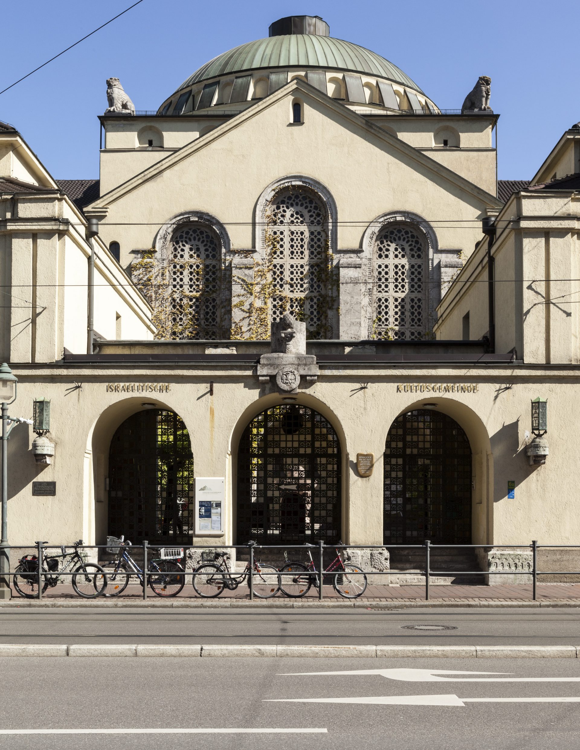 Meilenstein für die Sanierung der Augsburger Synagoge | Jüdisches ...